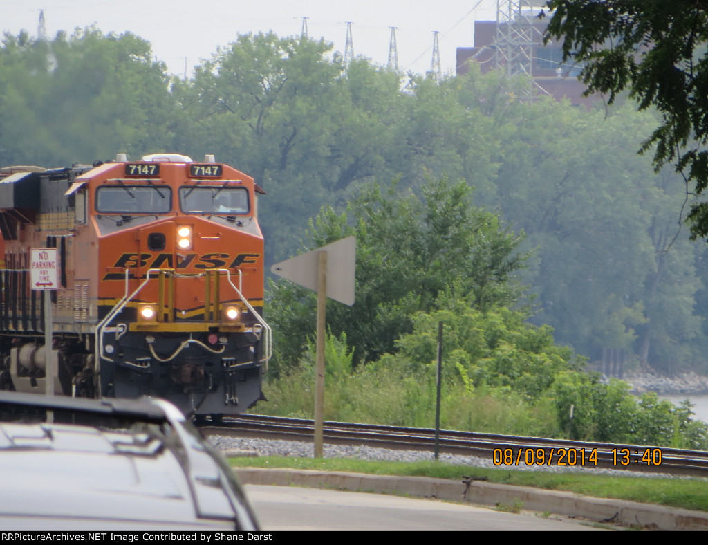 BNSF 7147